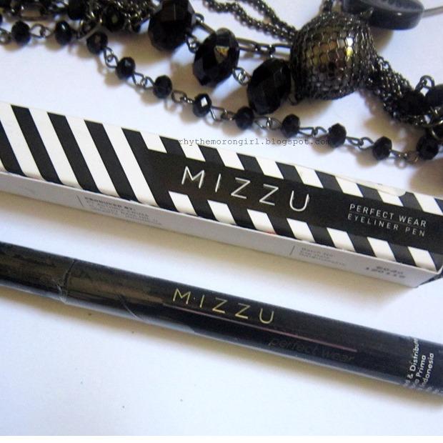 BELI MIZZU Chrome Eyeliner Gel Iconic Pink