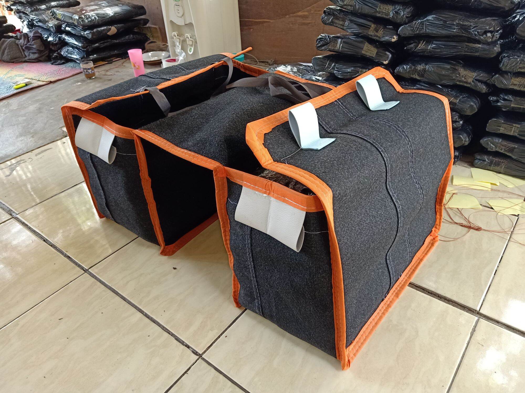 Promo Tas Kandek Motor Murah Meriah, Bronjong Motor, Tas Pos, Tas Kurir ...
