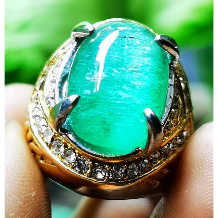 Bahan Batu Zamrud