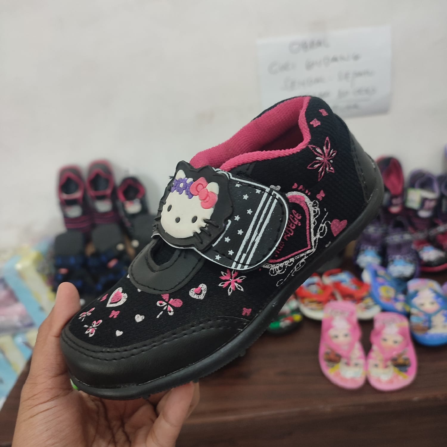 Jual Sepatu Anak Sd Perempuan 7 Tahun Sapati Tinggii Terbaru - May 2024 ...