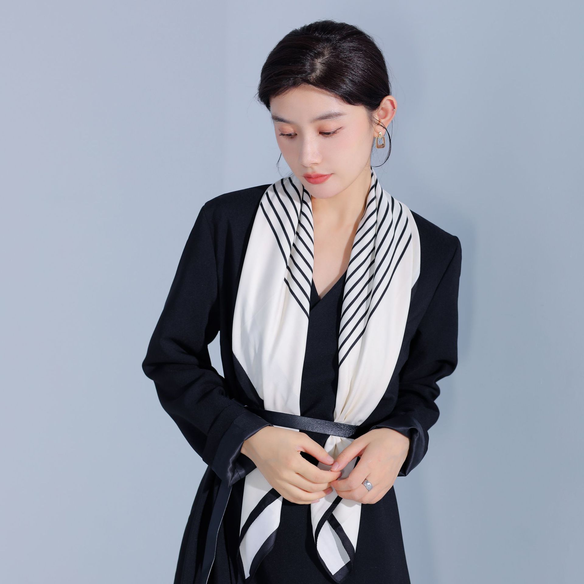 Promo 【Toko 30k】90*90 cm Swedia Merek TOTEM Stripe Desain Sederhana 100 ...