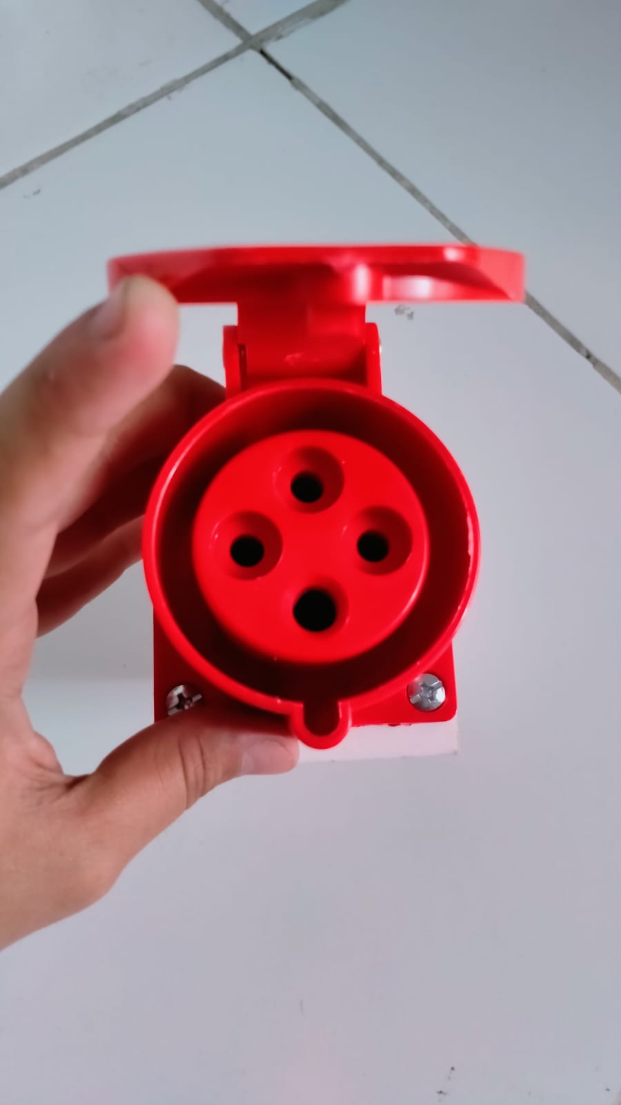Promo Industrial Socket 4p 32a 124 Merk Psl Diskon 49% Di Seller ...