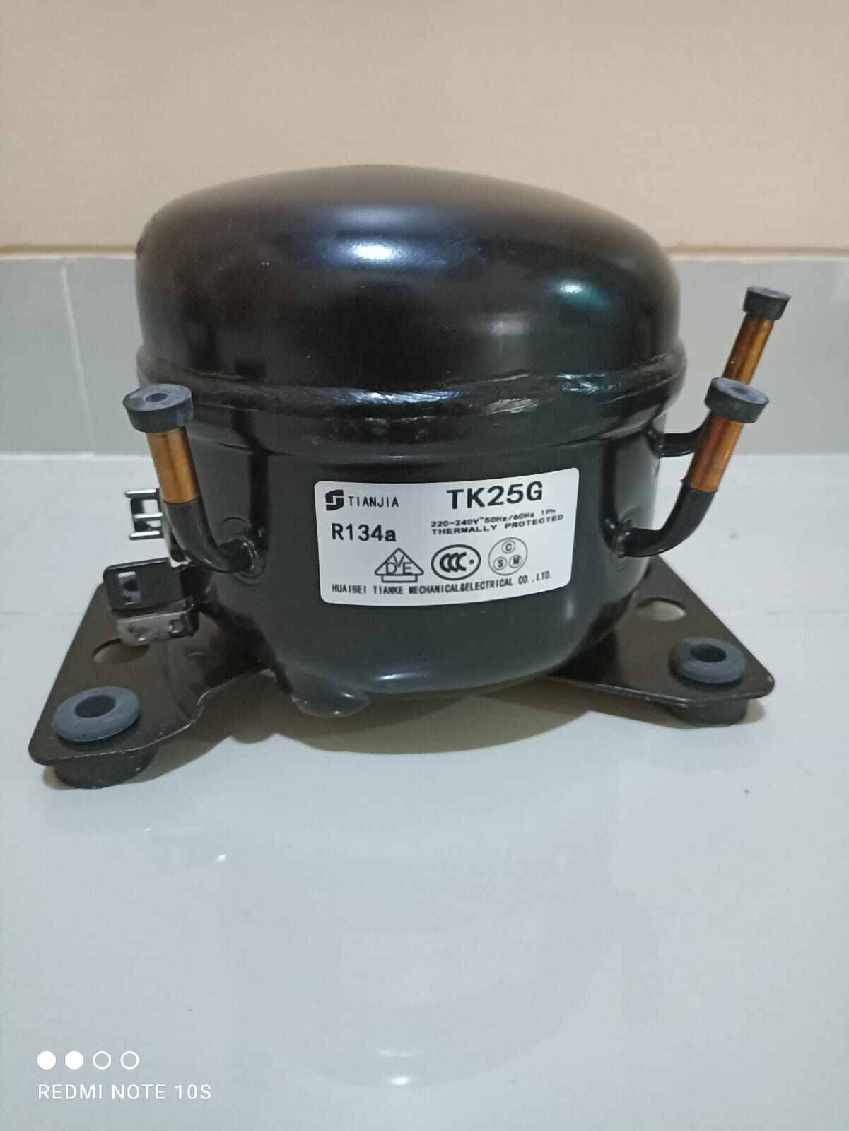 Jual Kompresor Dispenser air galon bawah 1/10pk tk25g produk tianjia ...