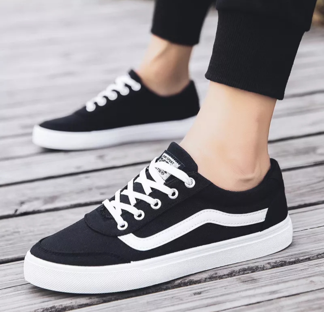 Jual Sepatu Garis Hitam Putih Terbaru - Jan 2025 | Lazada